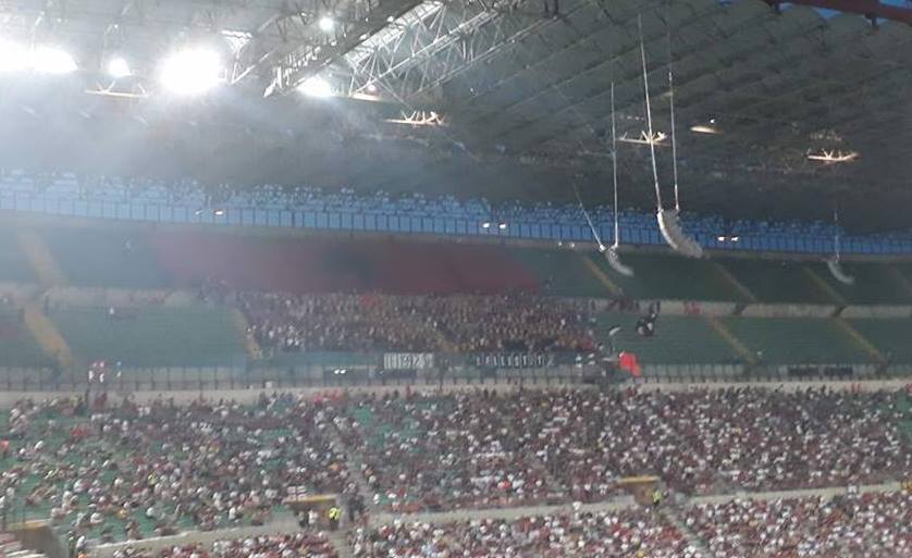 Ballistët shpalosin Shqiponjën gjigande në “San Siro” - infOSport